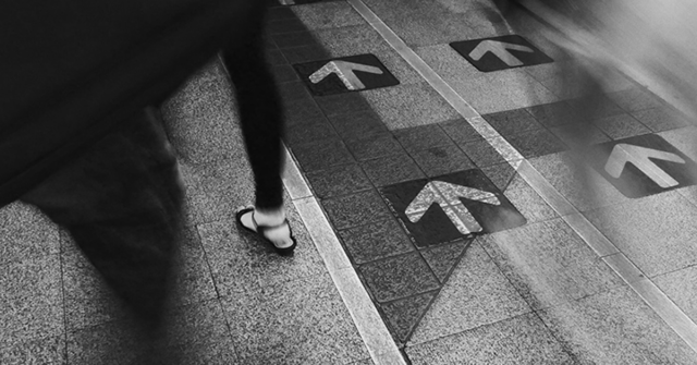 Deal desk explained: How does it help sales and finance? - Zuora